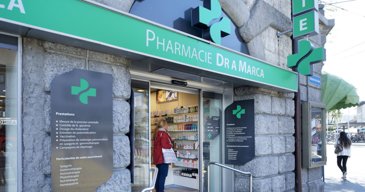 Pharmacie - La Pharmacia Dr a Marca